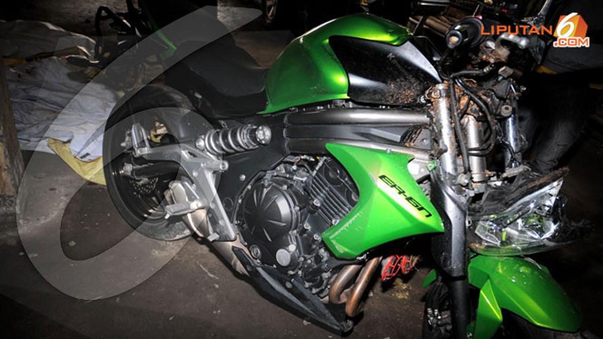 Uje Wafat Kecelakaan Motor, Isa Bajaj Ogah Naik Moge Lagi - ShowBiz ...