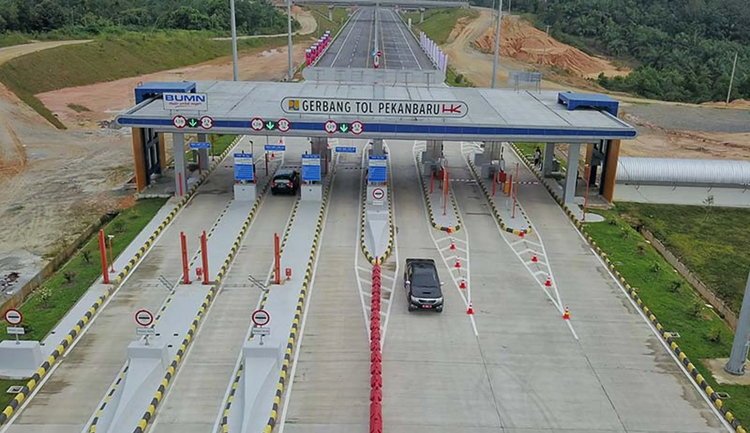 10 Potret Ruas Jalan Tol Terpanjang di Indonesia, Sentuh Hampir 190 km! - Photo Otosia.com