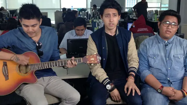 Bersuara Emas, Aaron Ashab Hanya Butuh 3 Bulan Latihan Vokal - ShowBiz ...