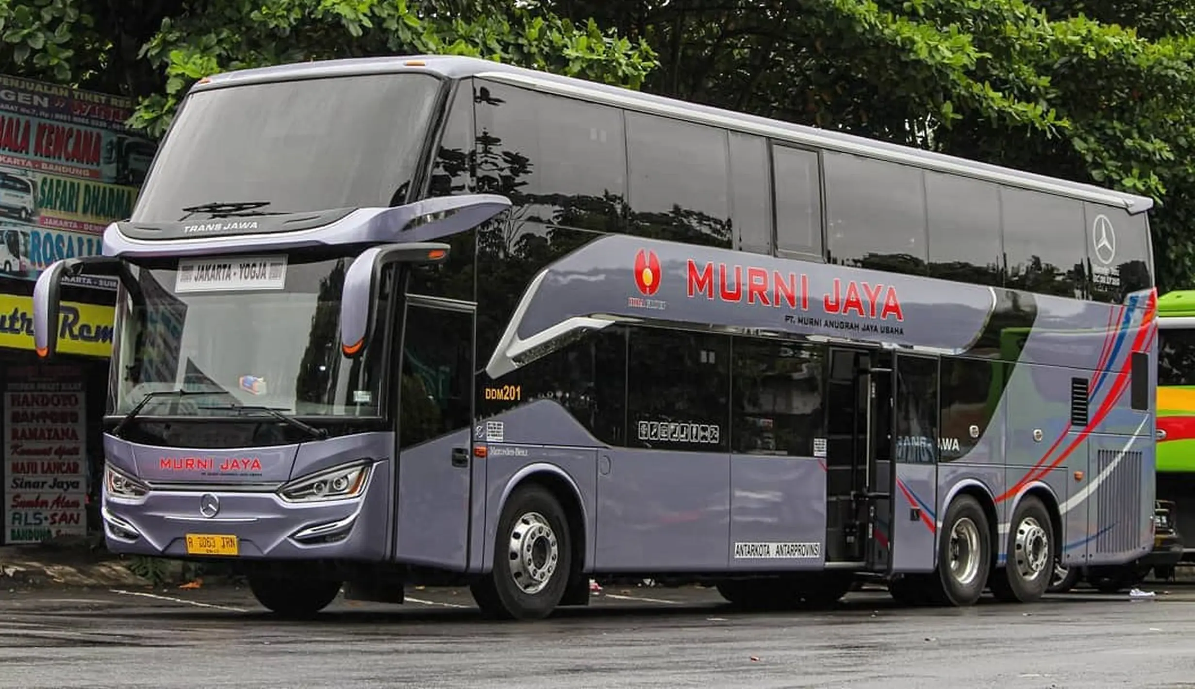 11 Model Bus Keluaran Karoseri Laksana, Paling Ganteng di Kelasnya ...