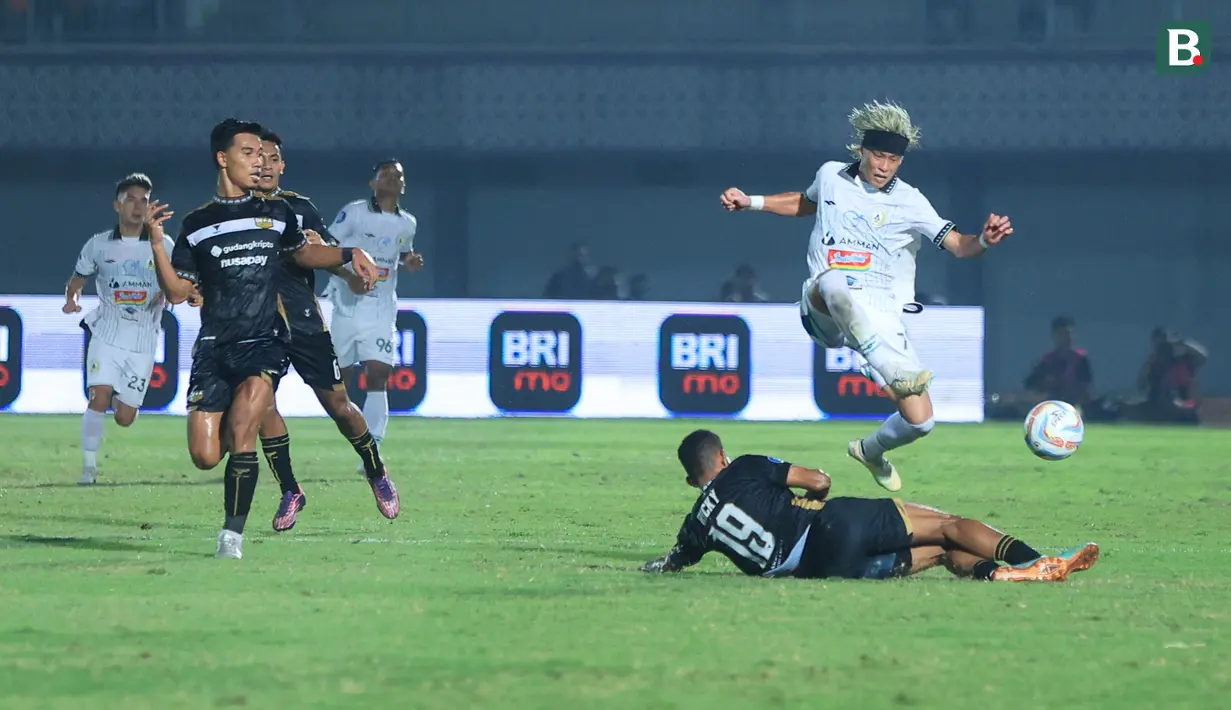 Foto: Suporter Berulah, PSS Sleman Dihajar Dewa United dan Perpanjang ...