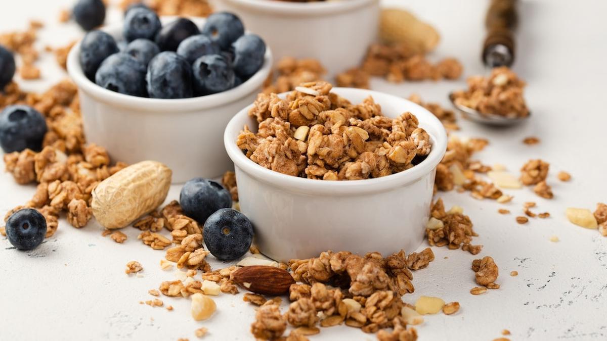5 Resep Sarapan Sehat dari Granola