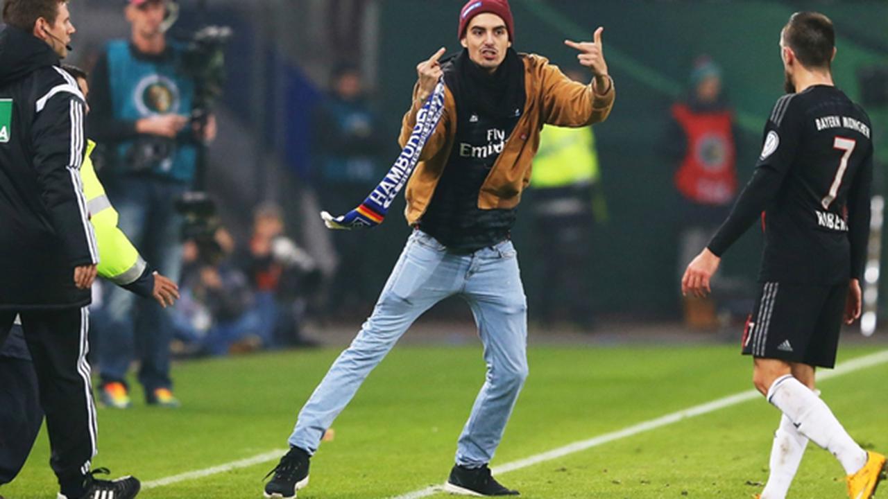 Franck Ribery Diserang Fans Lawan