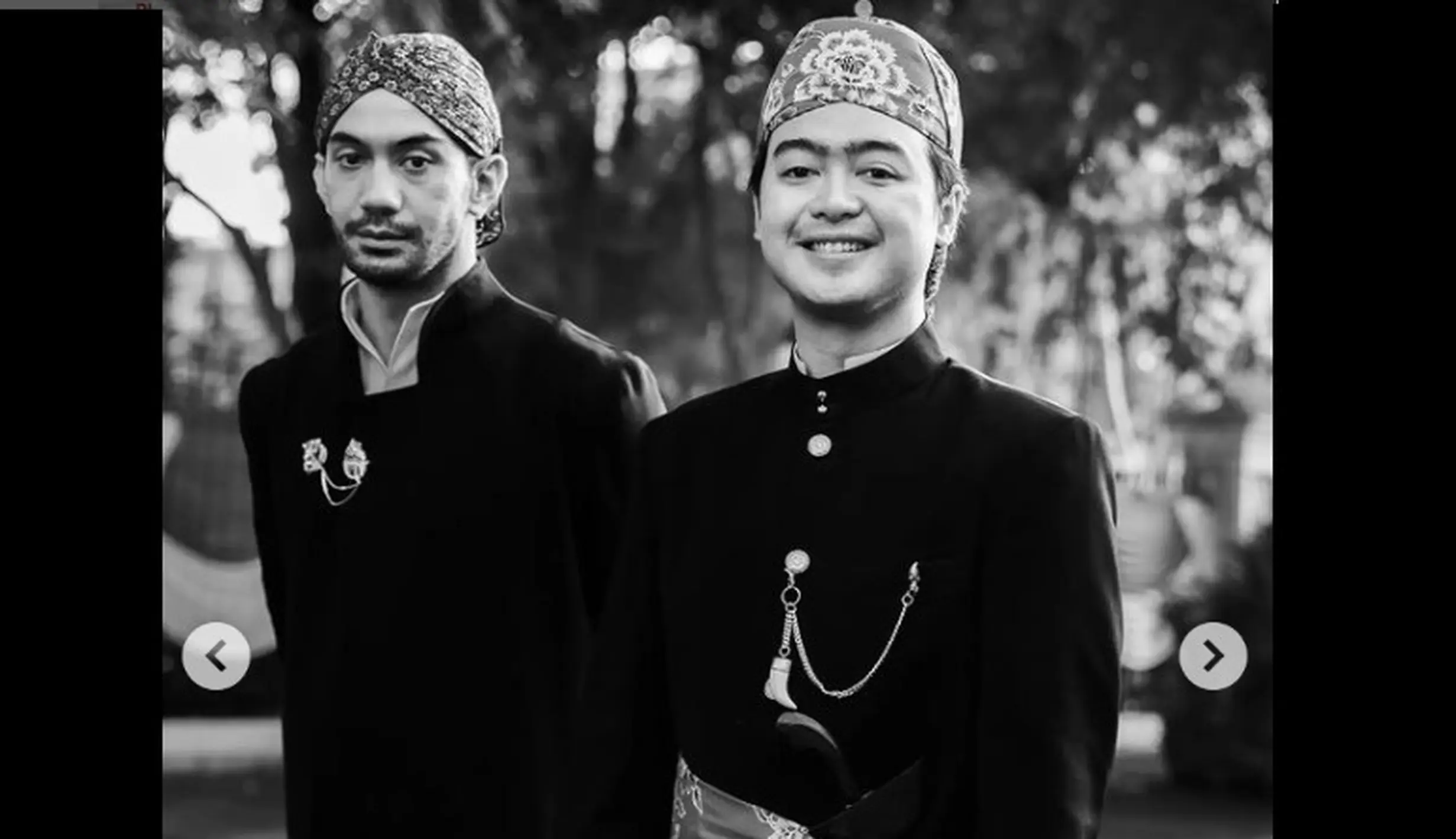 Pesona Reza Rahadian Tampil Bagaikan Pangeran Jawa dalam Peringatan HUT RI ke-77 - Foto Liputan6.com