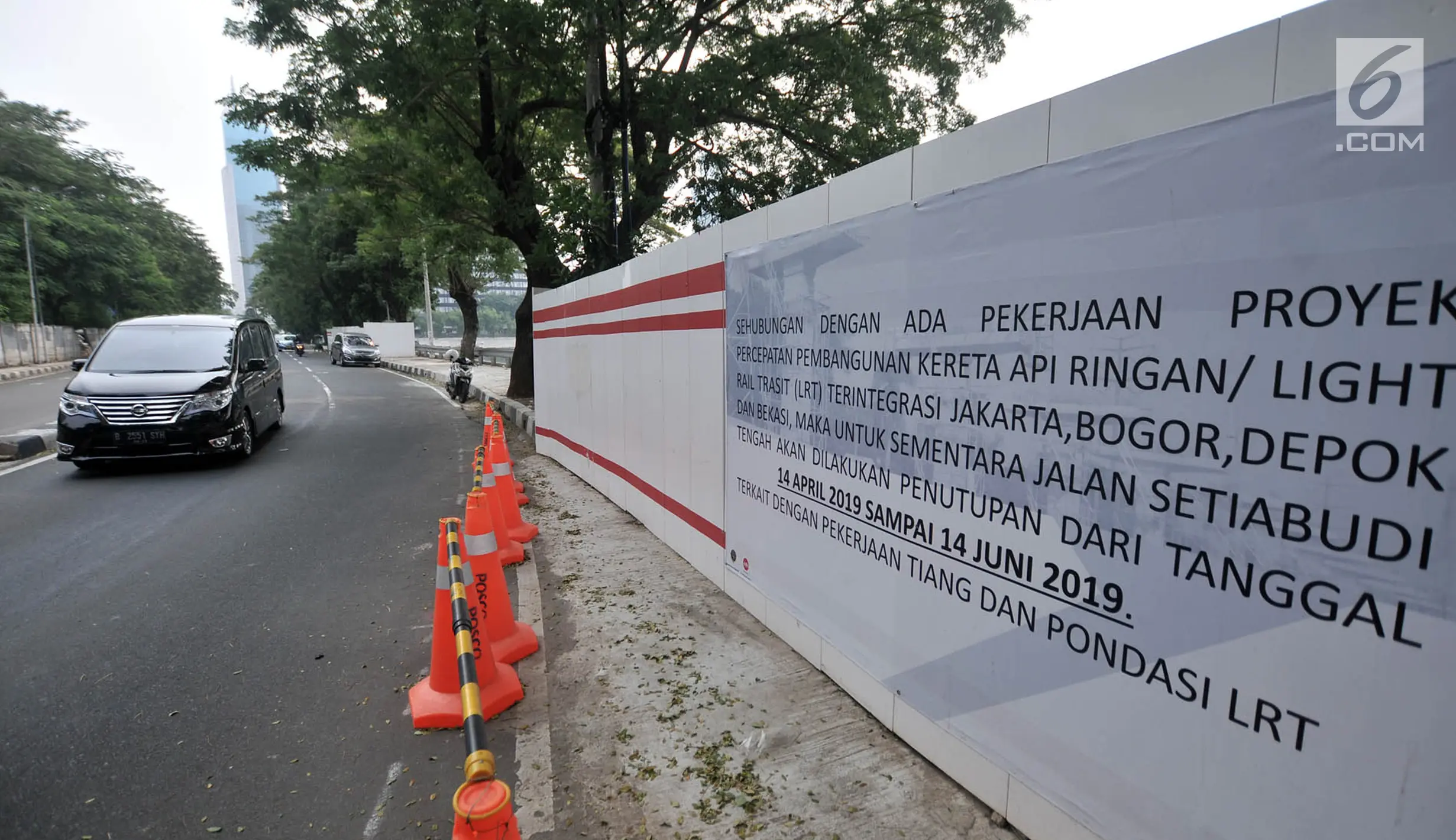 FOTO: Ada Proyek LRT, Jalan Setiabudi Tengah Ditutup hingga 2020 - Foto ...