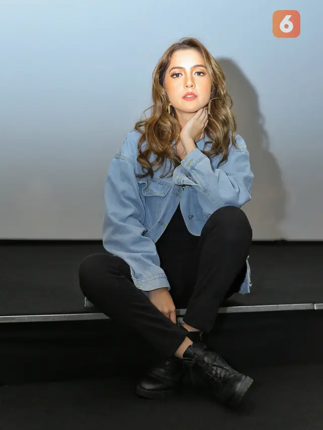 Gabung Film AIB, Wendy Wilson Malah Akting dengan Benda Mati - ShowBiz ...