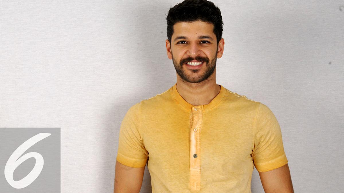 Punya Banyak Fans, Pemeran Selim "Elif" Janji ke Indonesia Lagi ...