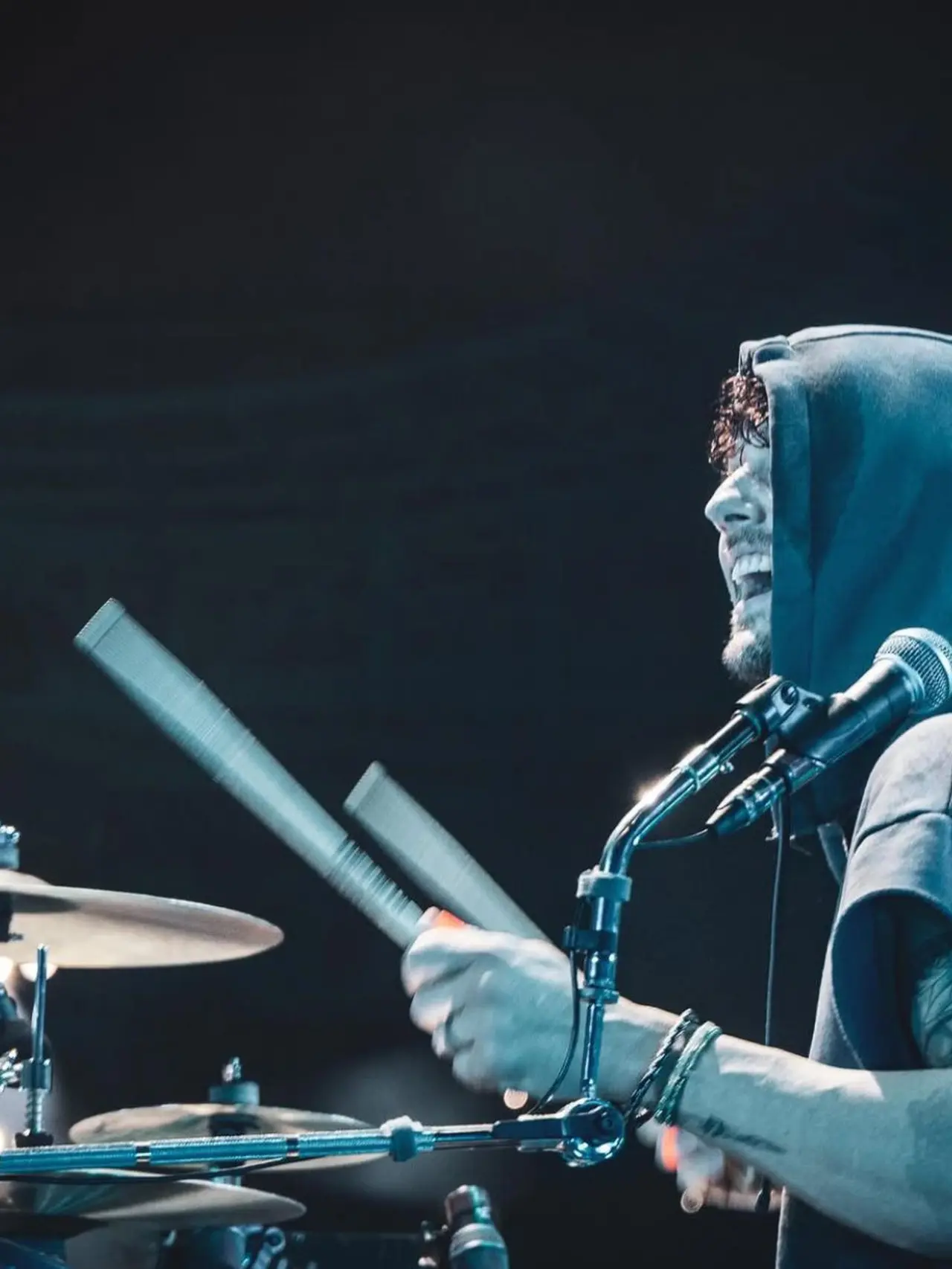 Gantikan Rob Buordon Jadi Drummer Baru Linkin Park, Ini Profil Collin ...