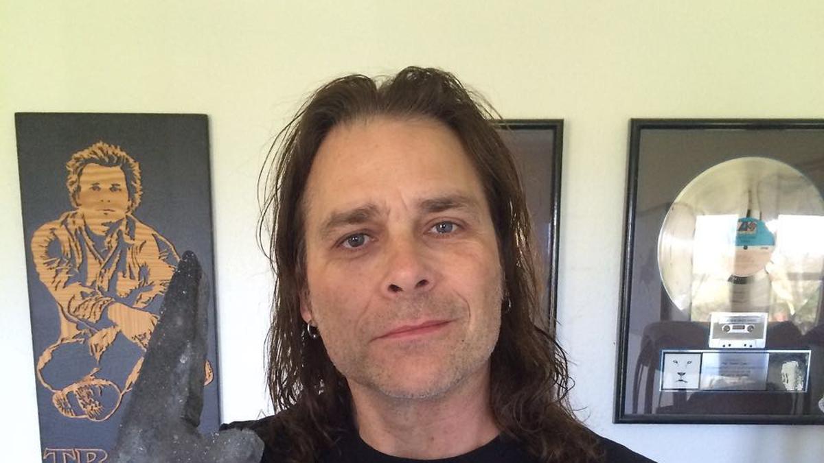Mike Tramp Dapat Penghargaan Musik Rock di Denmark