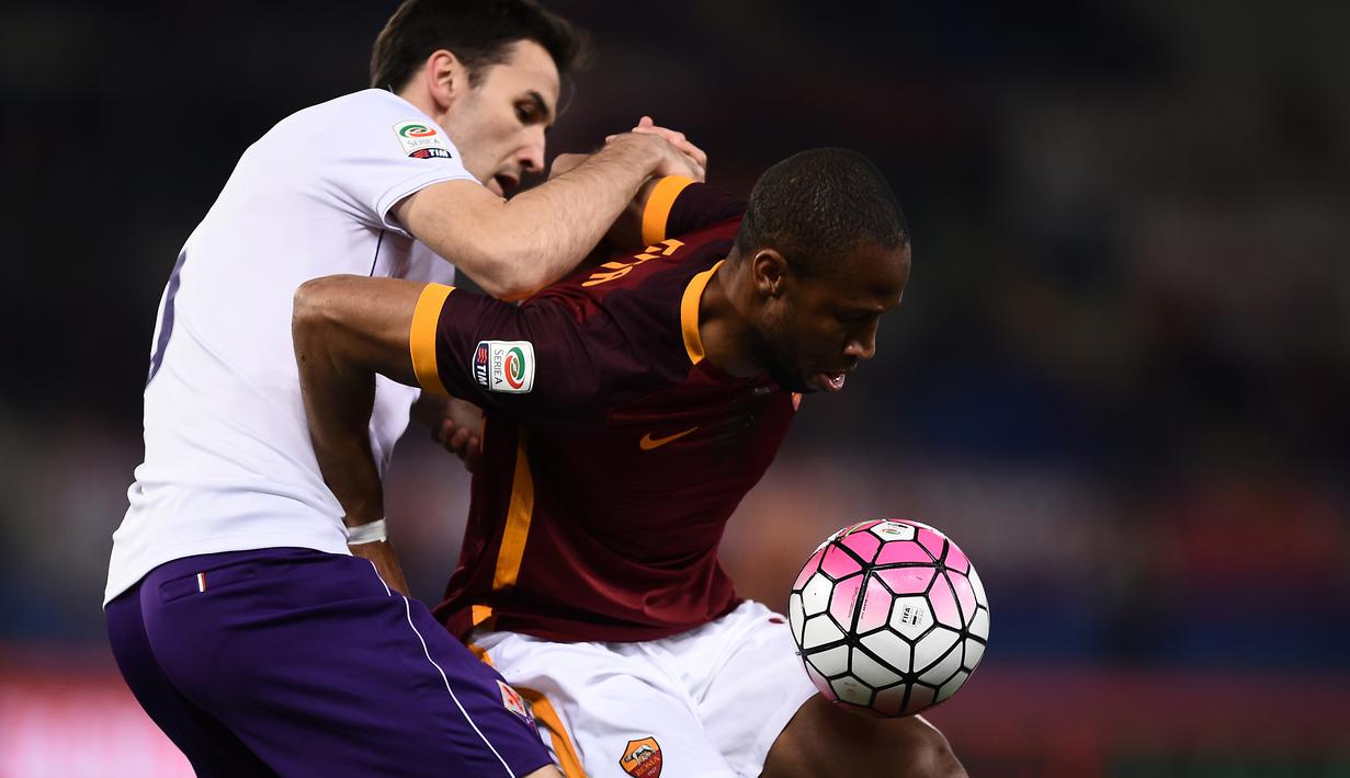 Menang 4-1 Atas Fiorentina, AS Roma ke 3 Besar - Foto Bola.com