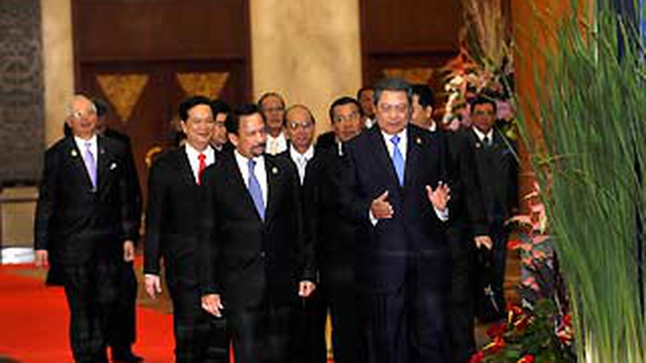 Hari ini KTT ASEAN 2011 Digelar