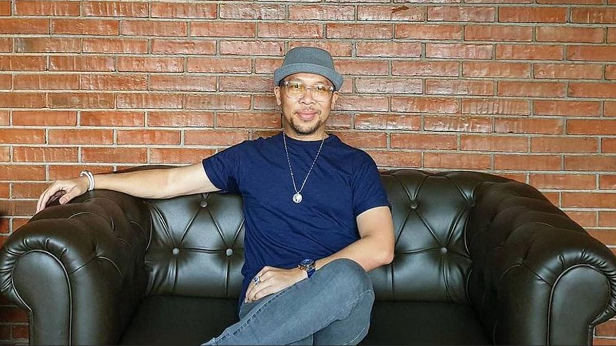 Ren Tobing Garap Ungkap Aktifitas Selain Menyanyi, Kini Sibuk Kelola ...