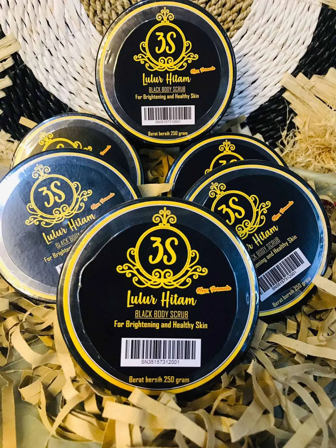 Rekomendasi 10 Lulur Rempah Berkualitas di 2025, Wangi Alami dan ...