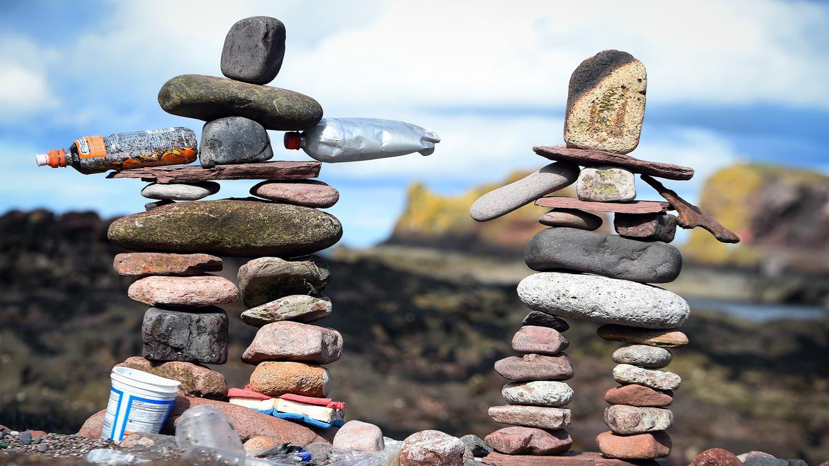 FOTO: Karya Seni Unik di Kejuaraan Batu Bertumpuk Terbesar di Eropa ...