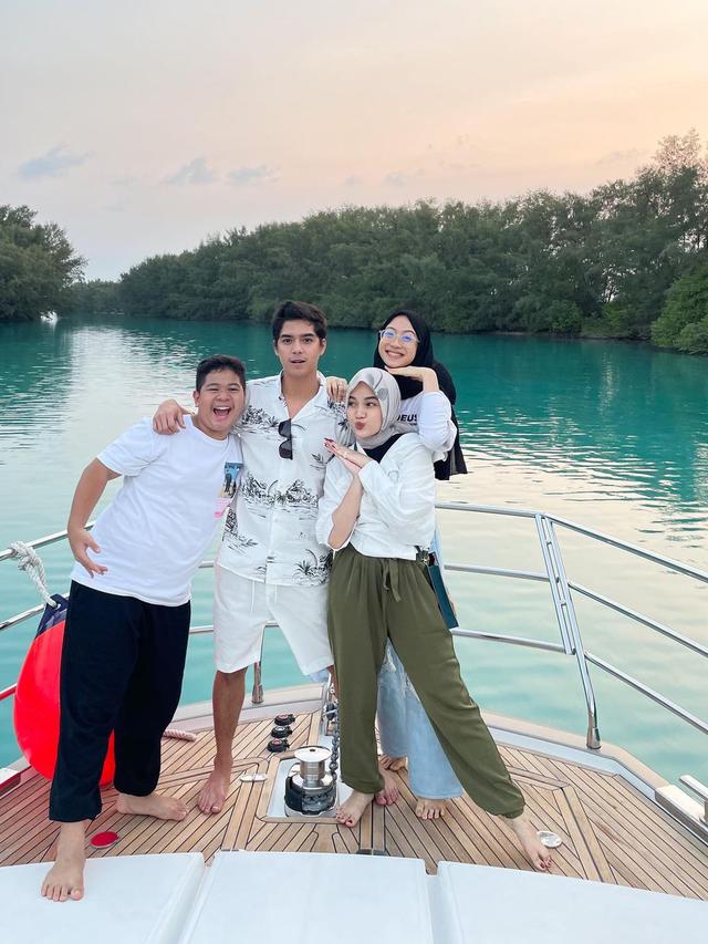 Jarang Tersorot, Ini 7 Potret Diandra Marsha Keponakan Maia Estianty ...