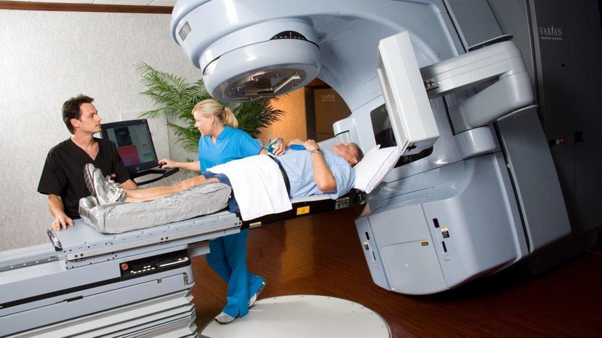 Kekurangan Alat Radioterapi di Indonesia Bakal Teratasi - Health ...