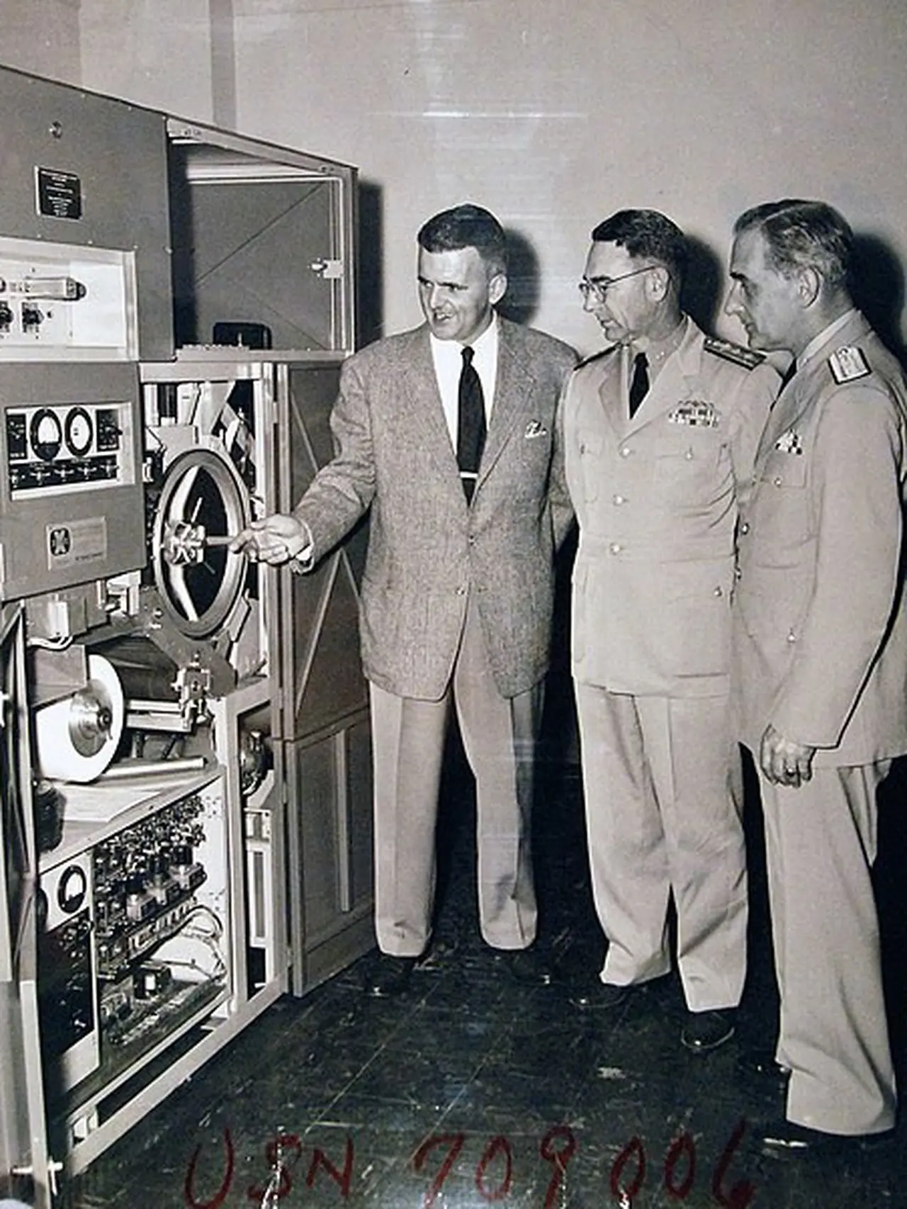 Faximile Adalah Alat Pengirim Dokumen Cetak Secara Langsung, Begini ...