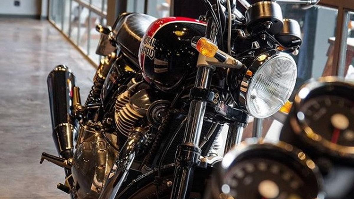 Bukan Cuma Dipajang, Royal Enfield Tawarkan Harga Menarik di BNI Java ...