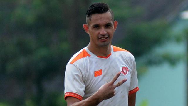 Silvio Escobar Segera Merapat ke PSS - Indonesia Bola.com