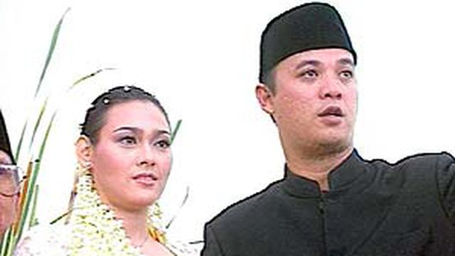 Ine Febriyanti Menikah - ShowBiz Liputan6.com