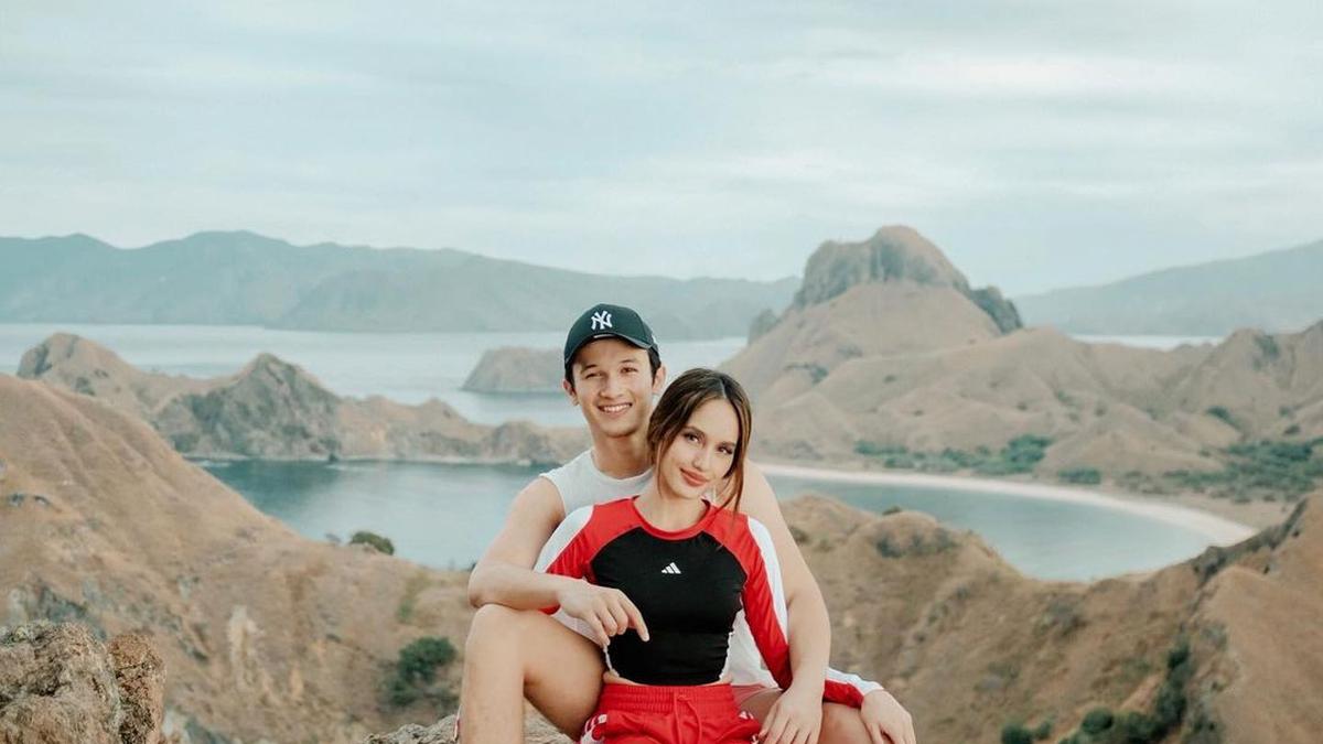 Bertepatan HUT RI, 6 Gaya Sporty Cinta Laura Rayakan Ulang Tahun ke-30 di Labuan Bajo - Photo ...