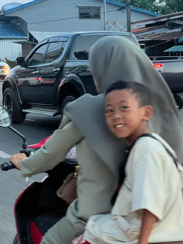 6 Potret Terbaru Im Kamaludin, Bocah Viral Thailand yang Dikira Orang Indonesia - Hot Liputan6.com