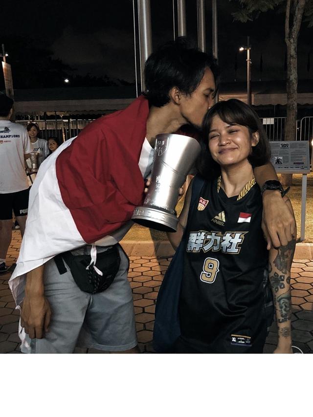 7 Momen Kebersamaan Sandy Kusuma, Kapten CLS Knight dengan Sang Istri ...