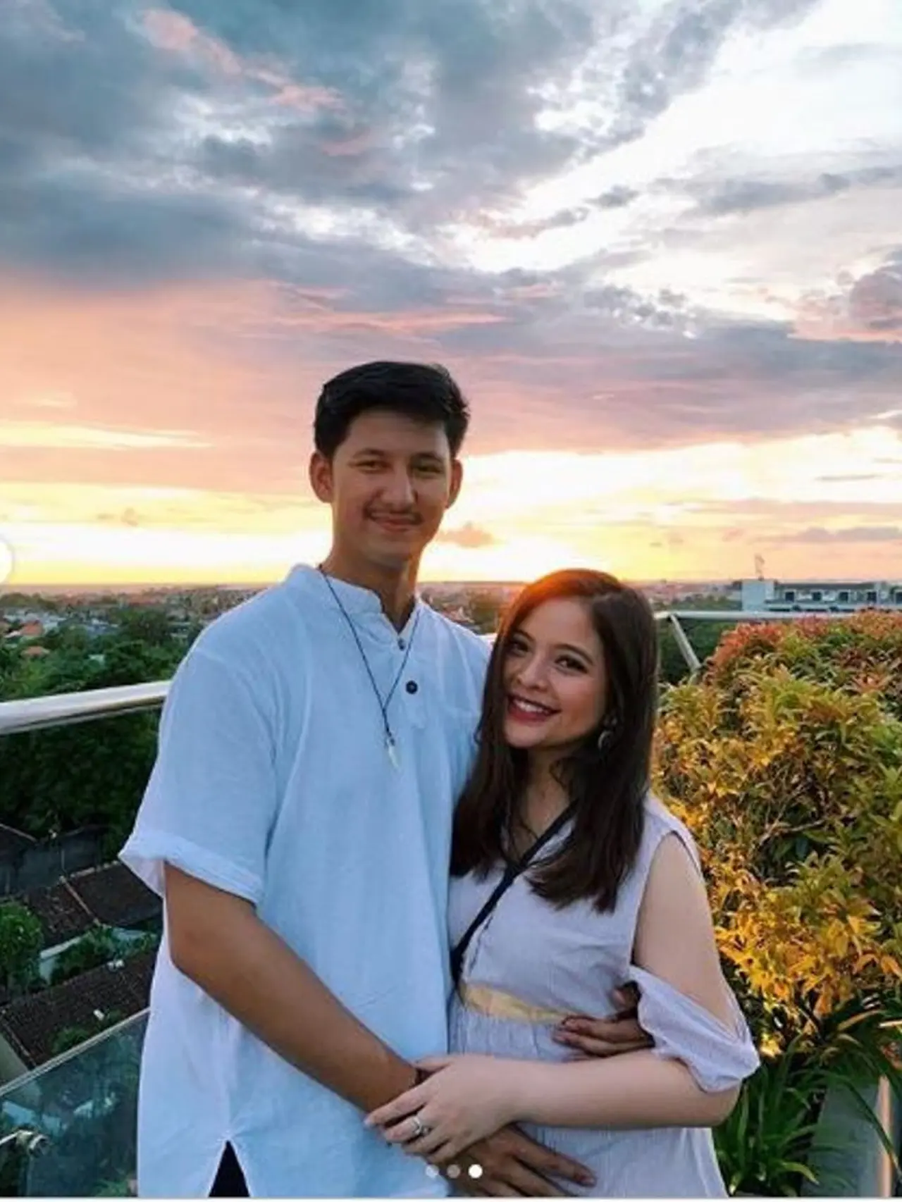 Tasya Kamila Potong Cincin Kawin dan Tunangan, Kenapa? - ShowBiz Liputan6.com