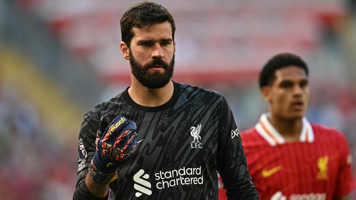 Alisson Becker Tolak Tawaran Pindah ke Arab Saudi, Bayern Munchen Mendekat