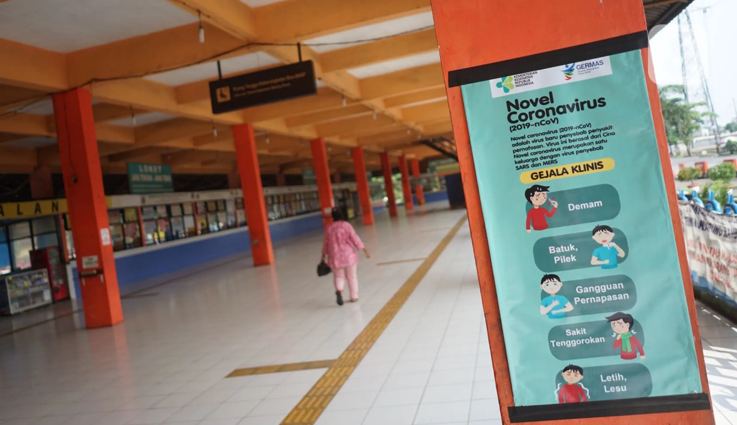 FOTO: Suasana Terkini Terminal Bus Kampung Rambutan - Foto Liputan6.com