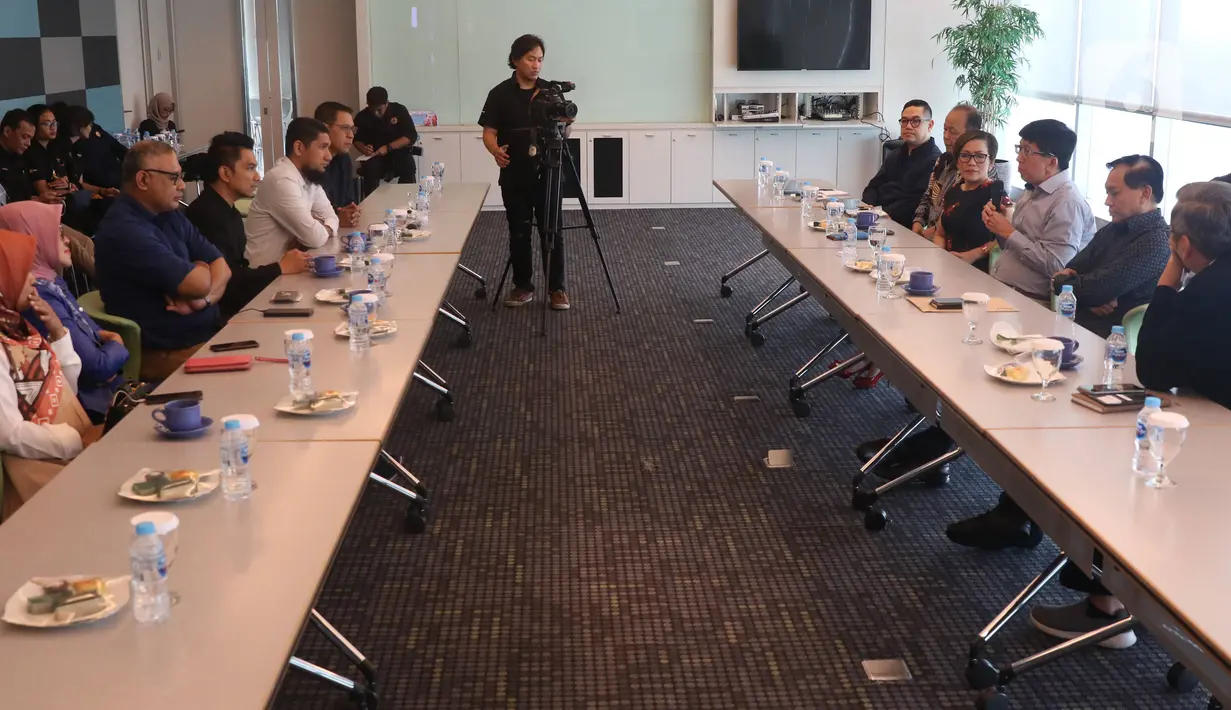 FOTO: Komisioner KPI Sambangi SCTV Tower - Foto Liputan6.com