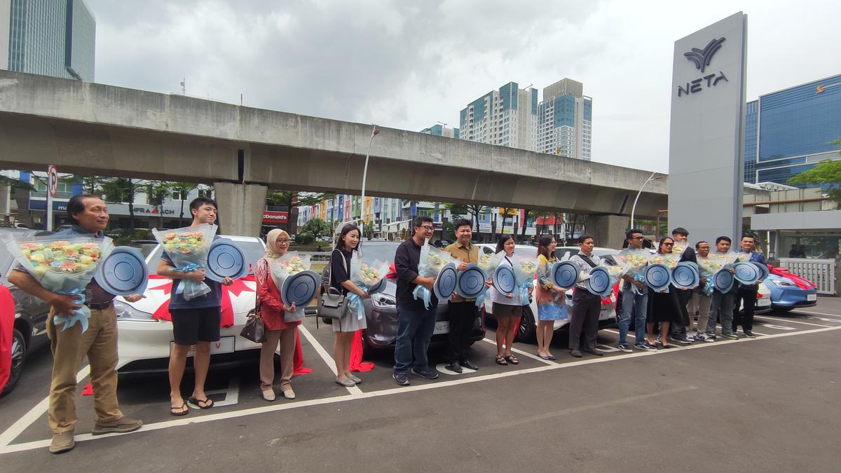 Penantian Berakhir, Konsumen Neta V Mulai Terima Unit - Otomotif Liputan6.com