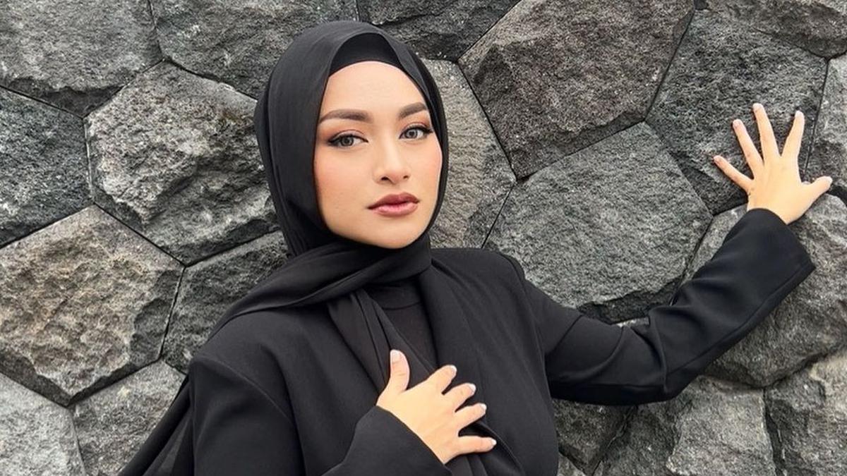 Nathalie Hoslcher Pamer Bayar Sendiri Biaya Pengobatan Adzam di Rumah ...