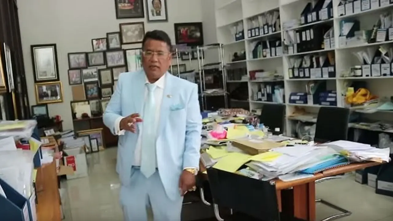 Jadi Ruko Termahal yang Pernah Dibeli, Ini 6 Potret Kantor Hotman Paris ...