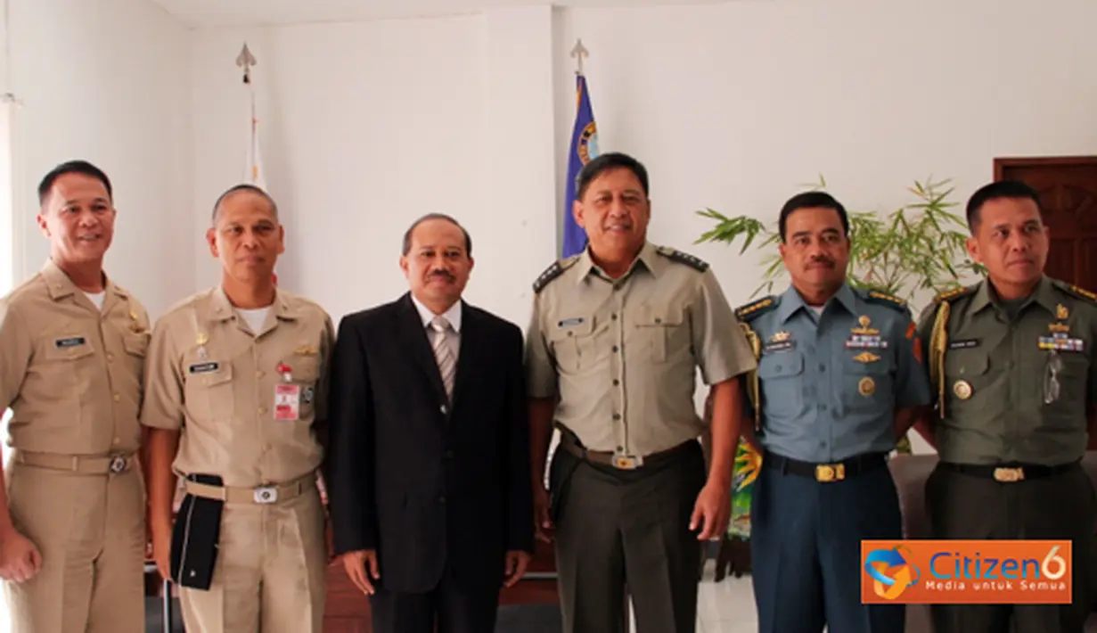 Athan RI Manila Courtesy Call Komandan East Mincom - Foto Liputan6.com