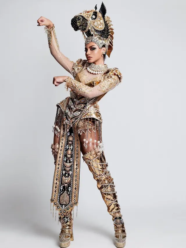 Raih Penghargaan Best National Costume 2021, Ini 4 Fakta Tentang Kostum ...