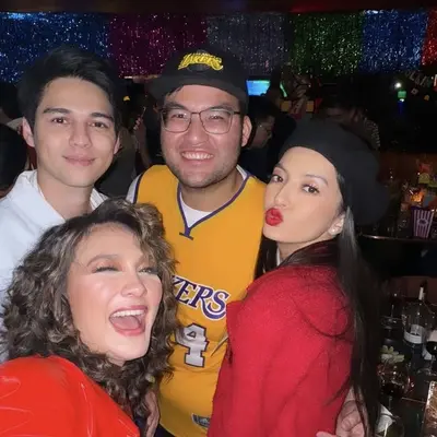 Keren Banget, Potret Anya Geraldine dengan Busana Serba Hitam ...