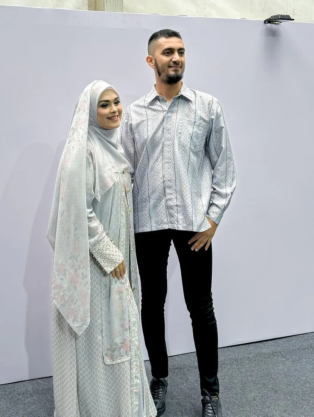 8 Inspirasi Baju Lebaran Couple dari Pasangan Seleb, dari Raffi Ahmad-Nagita Slavina hingga ...