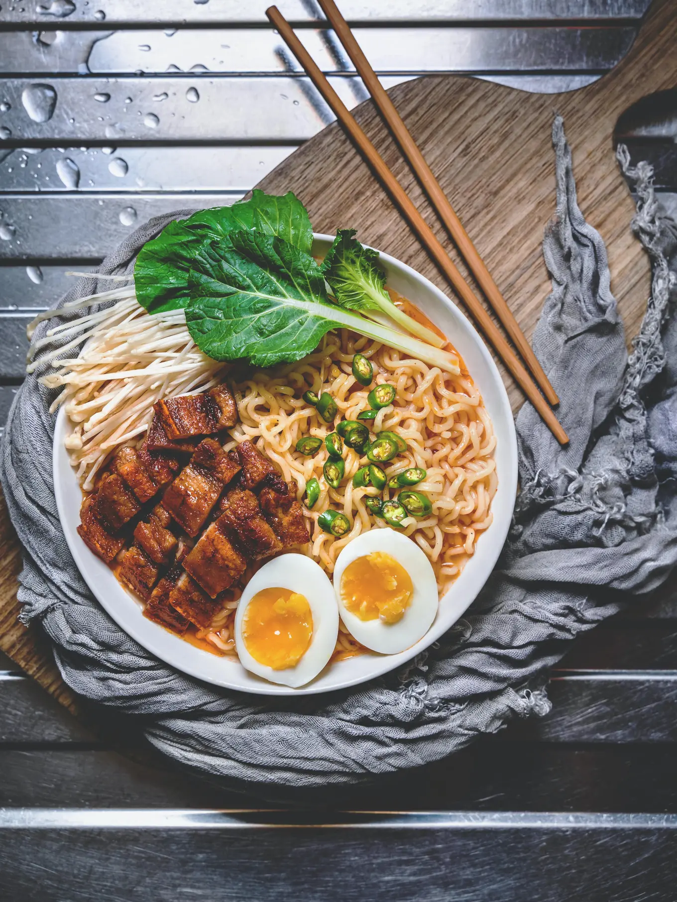 5 Tips Memasak Mie Instan Agar Lebih Sehat dan Lezat - Food Fimela.com