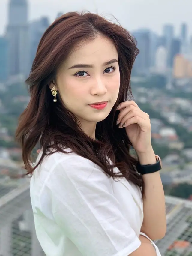 Jadi Peserta Miss Indonesia 2020, Ini 6 Potret Terbaru Michelle Christo ...