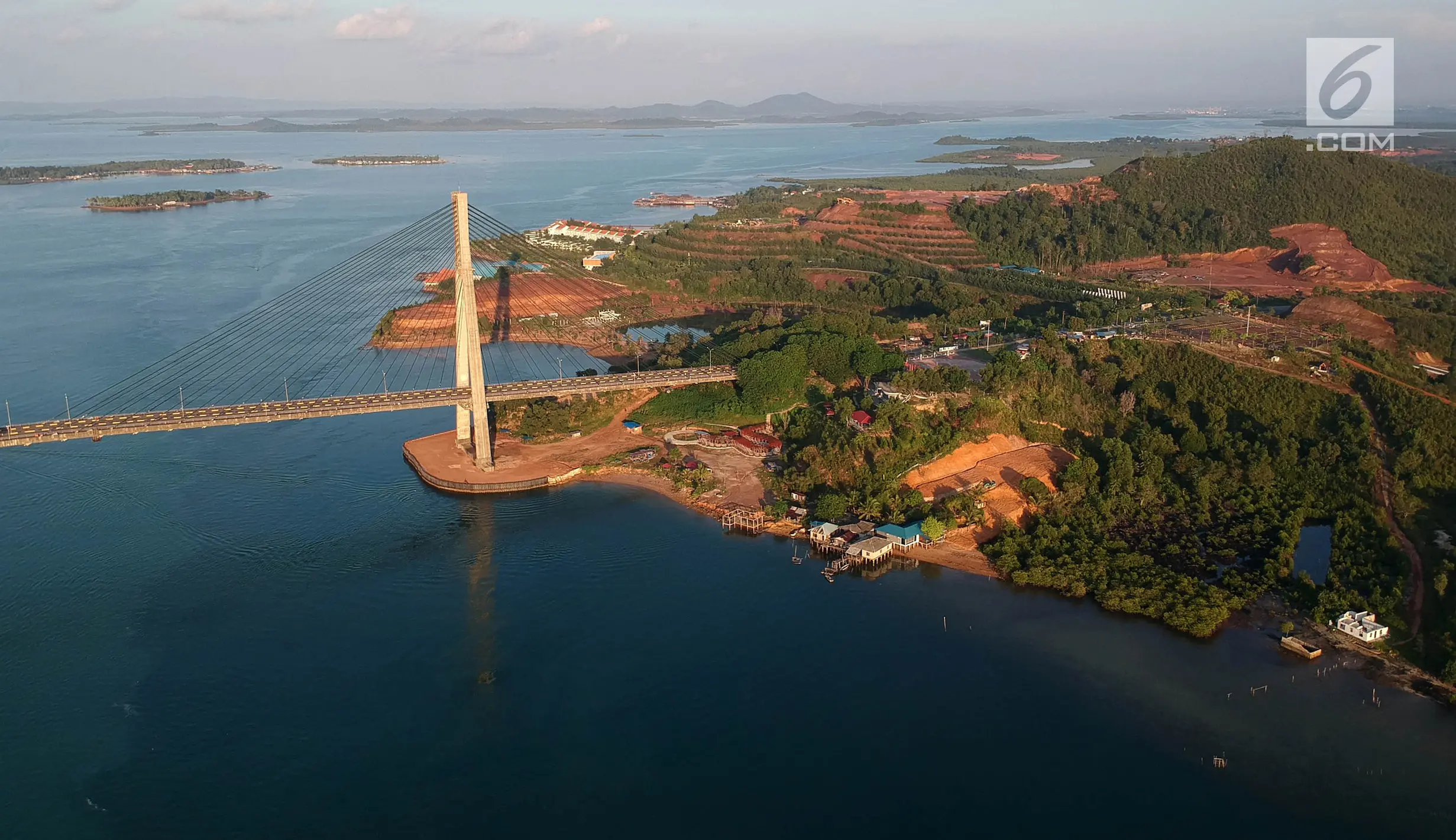 FOTO: Pesona Jembatan Barelang, Ikon Kota Batam dari Udara - Foto ...