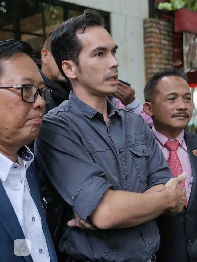 Atalarik Syah Buka Suara dan Mengklarifikasi soal Kemarahan Tsania ...