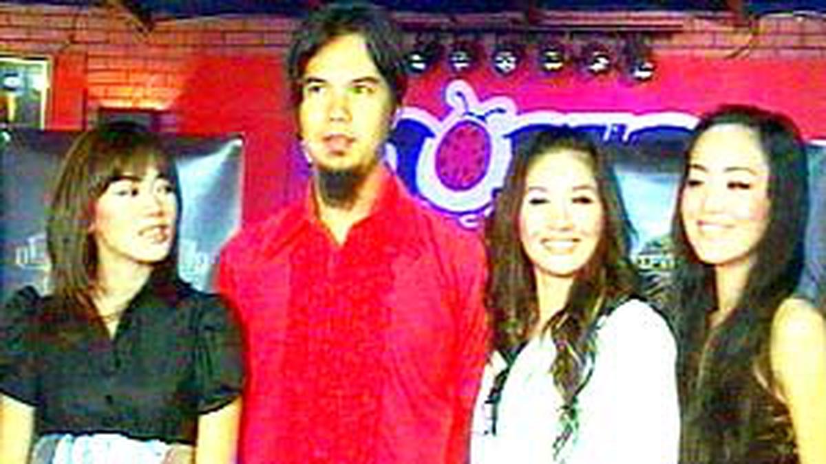 Republik Cinta Ahmad Dhani - ShowBiz Liputan6.com