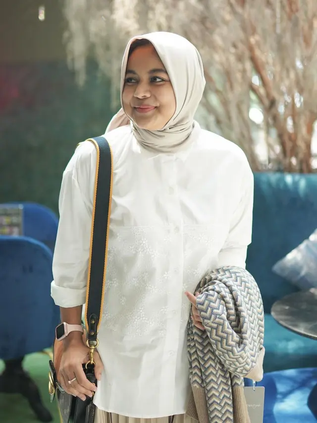 Ingat Siska di Sinetron di Sini Ada Setan? Ini 7 Potret Terbaru Diva ...