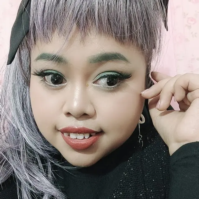 5 Potret Kekeyi Cosplay Lisa Blackpink Ini Curi Perhatian, Kreatif ...