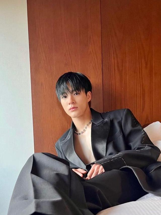 Profil dan Fakta Jeno NCT, Idol Kpop yang Debut di Runway New York Fashion Week - Regional ...