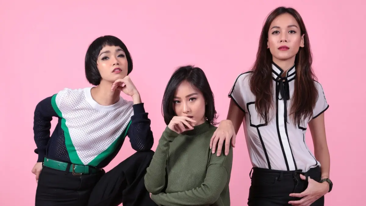 TIGA hadirkan konsep kekinian dengan lagu jadul - Entertainment Fimela.com