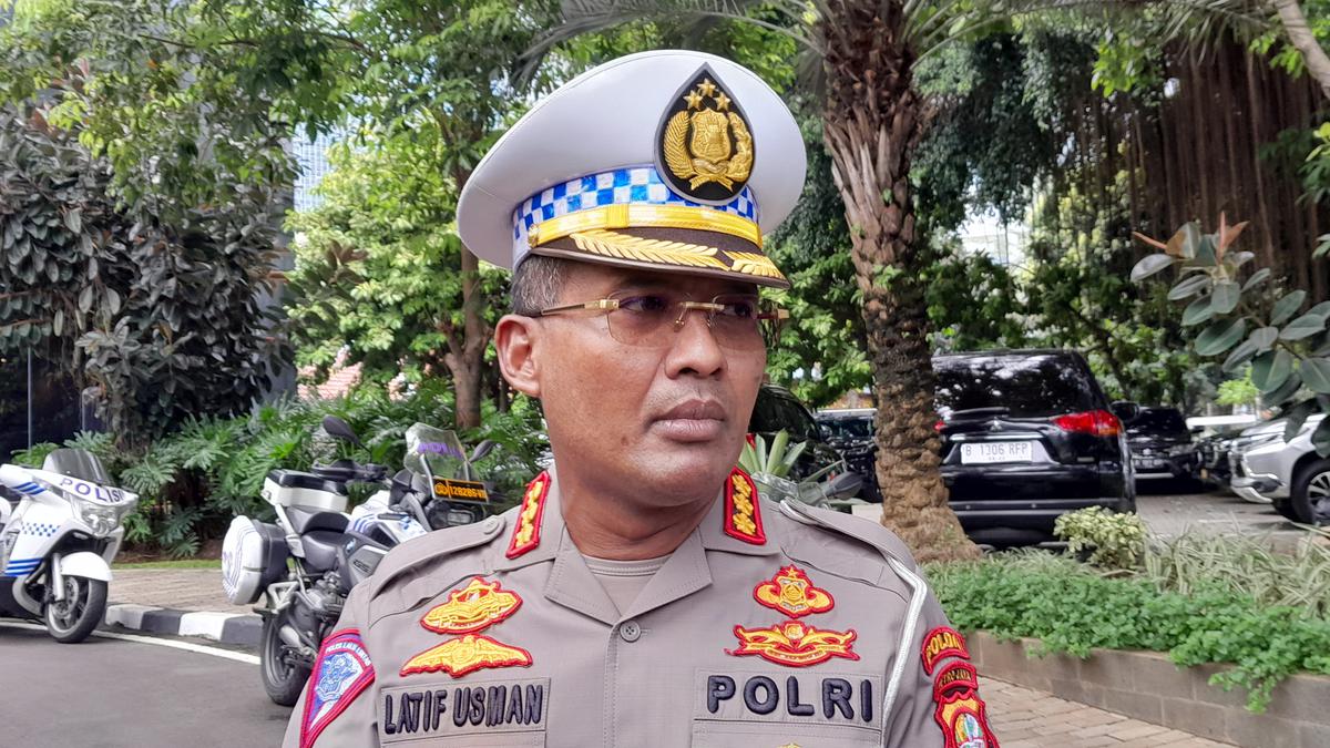 Warga Mengeluh Pelayanan SIM Keliling di Kalibata Tak Ramah, Dirlantas ...