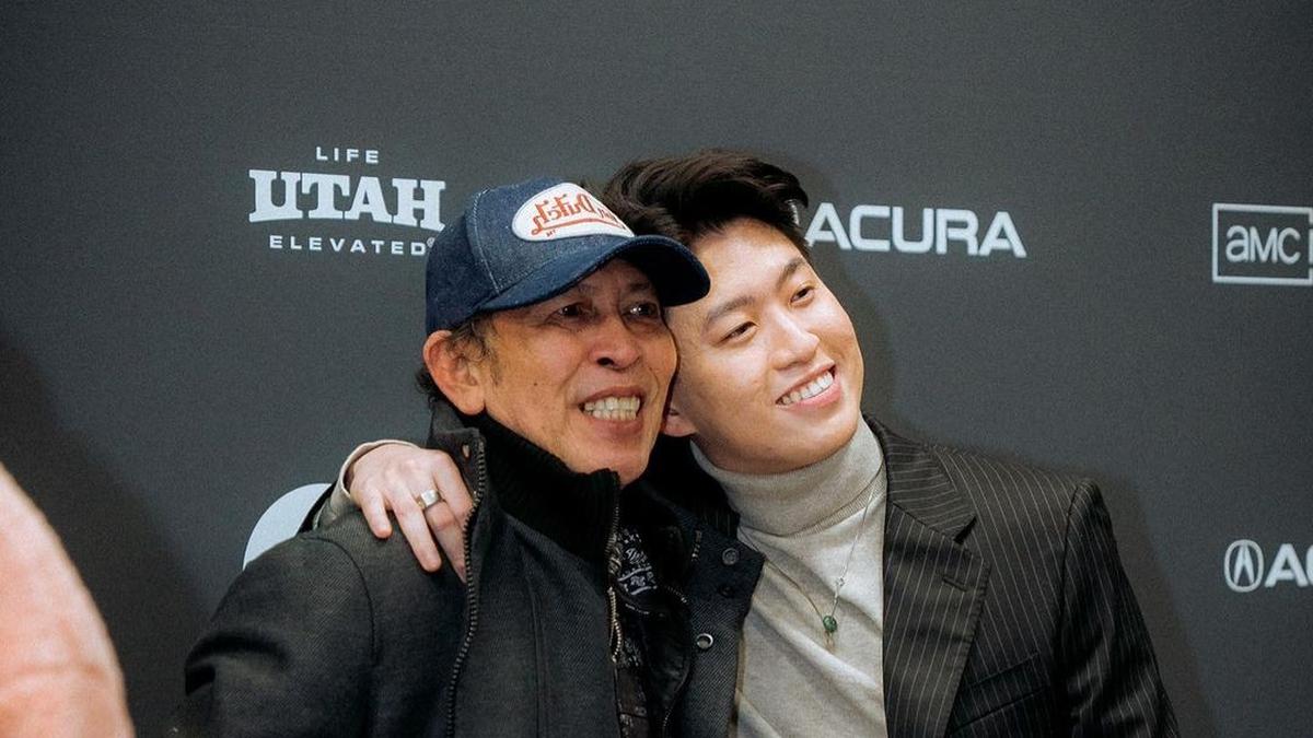 Rich Brian Kenang Momen Bersama Yayu Unru, Aktor Senior Sekaligus Fans Beratnya - Photo Fimela.com