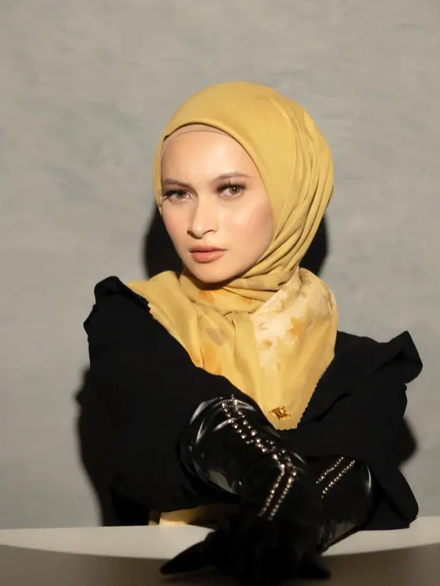 7 Potret Terbaru Valda Alviana Mantan Istri Reza Zakarya yang Makin Menawan - Hot Liputan6.com